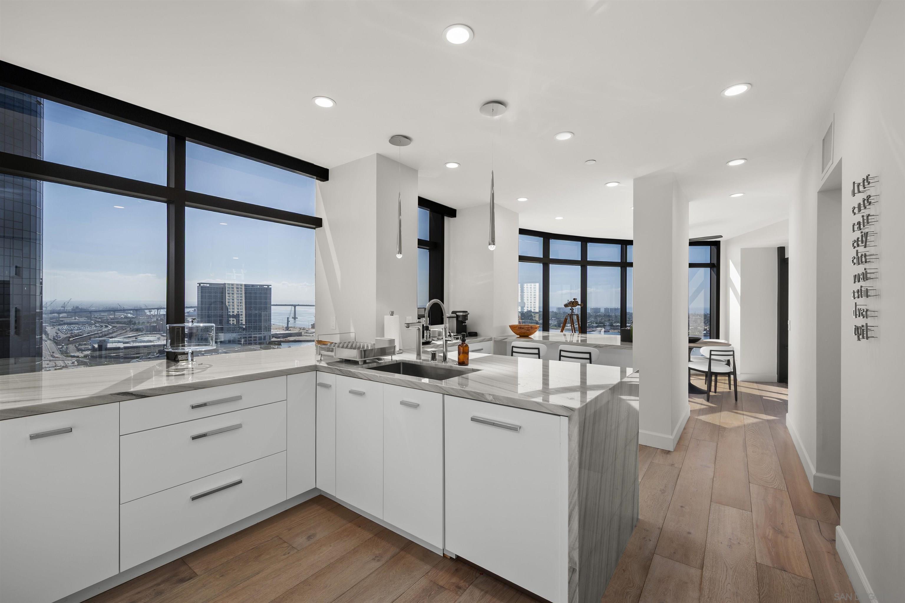 100 Harbor Drive #2805, San Diego, CA 92101 - 3 Beds | 2/1 Baths ...