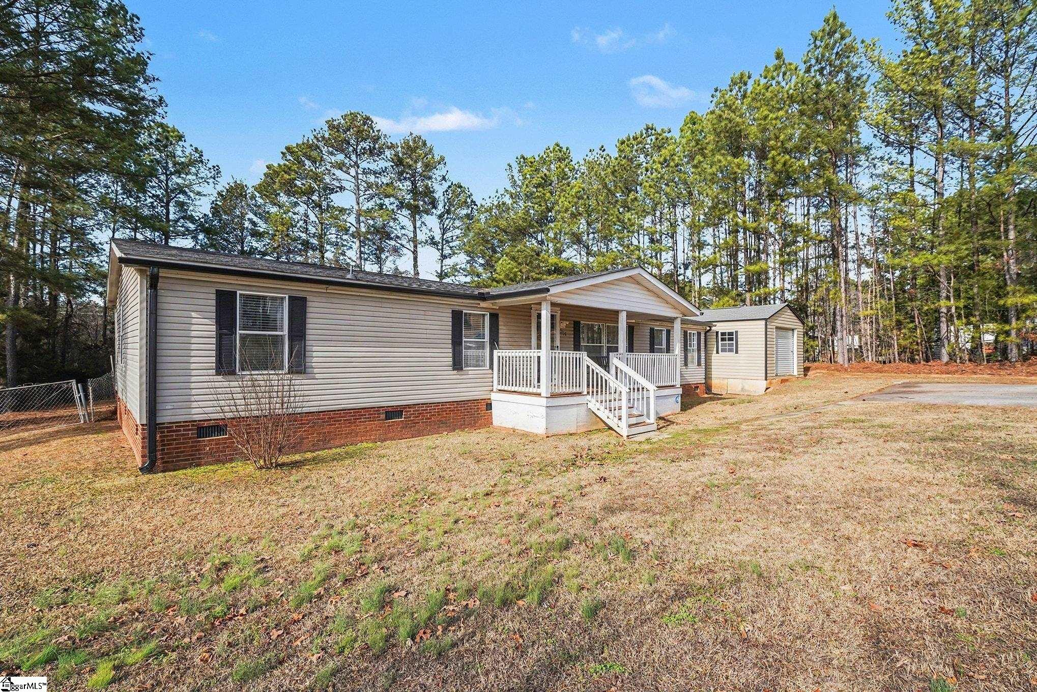 215 Wrentree Drive, Easley, SC 29642 MLS #1580212 | James Schiller Team