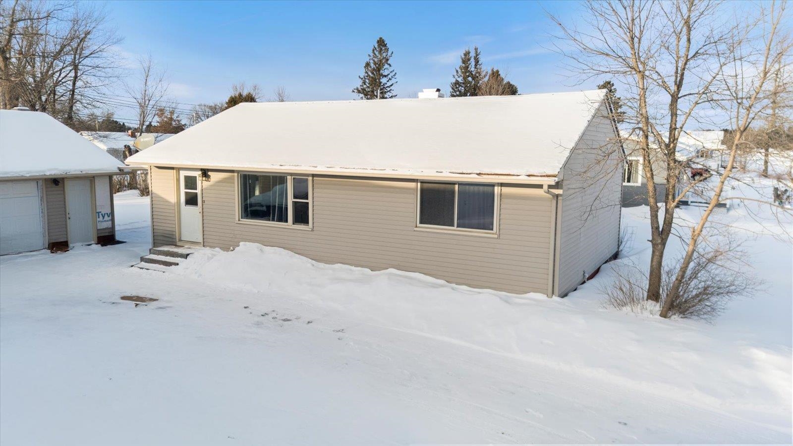 24 Fern Crt, Babbitt, MN 55706-1218 | $145,000 | SF/Detached | Active