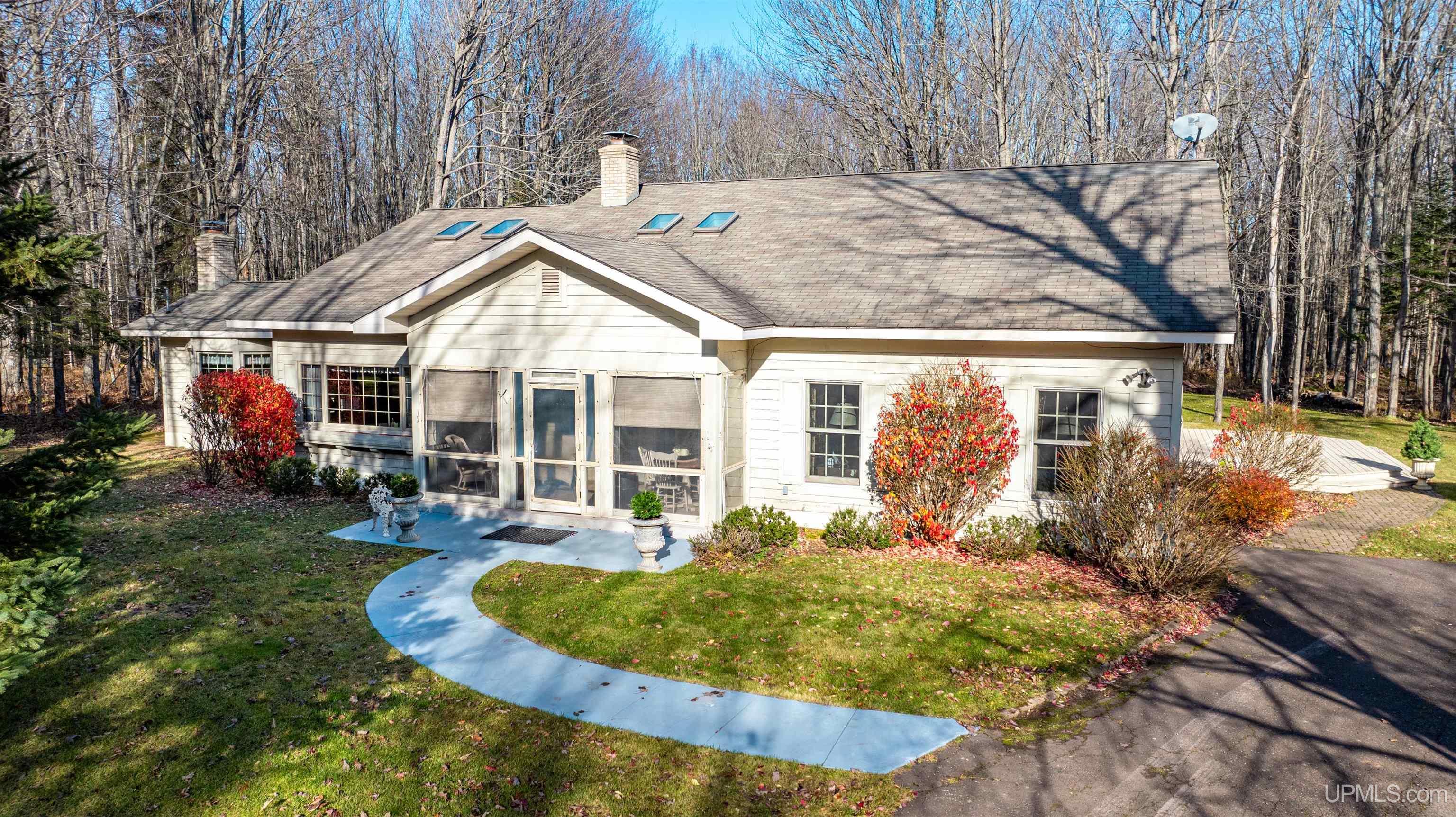 29876 Rabbit Bay Lake Linden, MI 49945 MLS# 50156057 - UPMLS.com