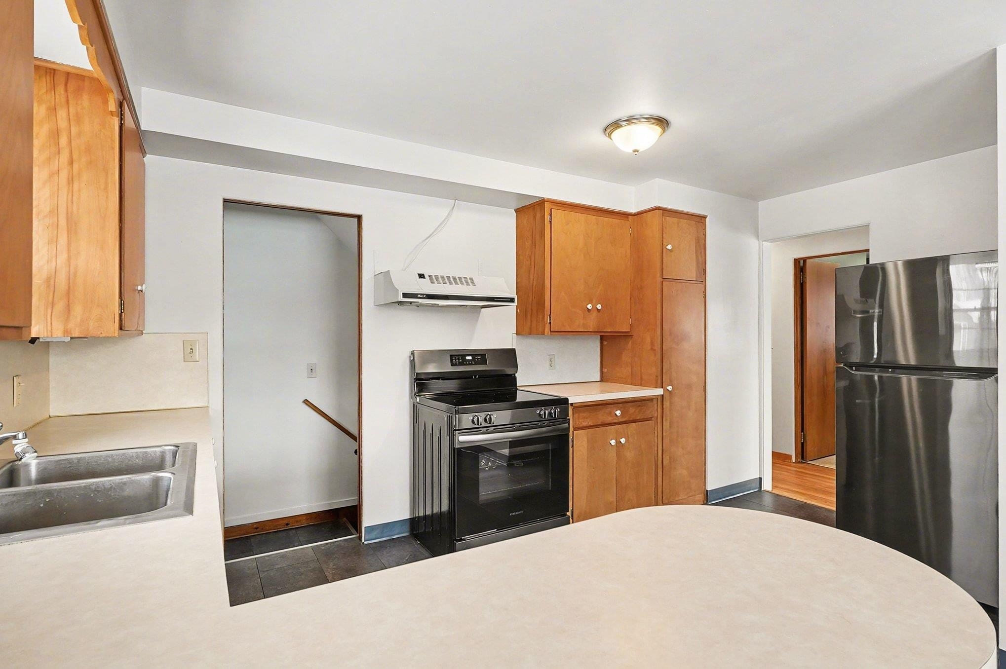 2709 MIDLAND, BAY CITY, MI 48706 - BAYCOUNTYHOMES.NET