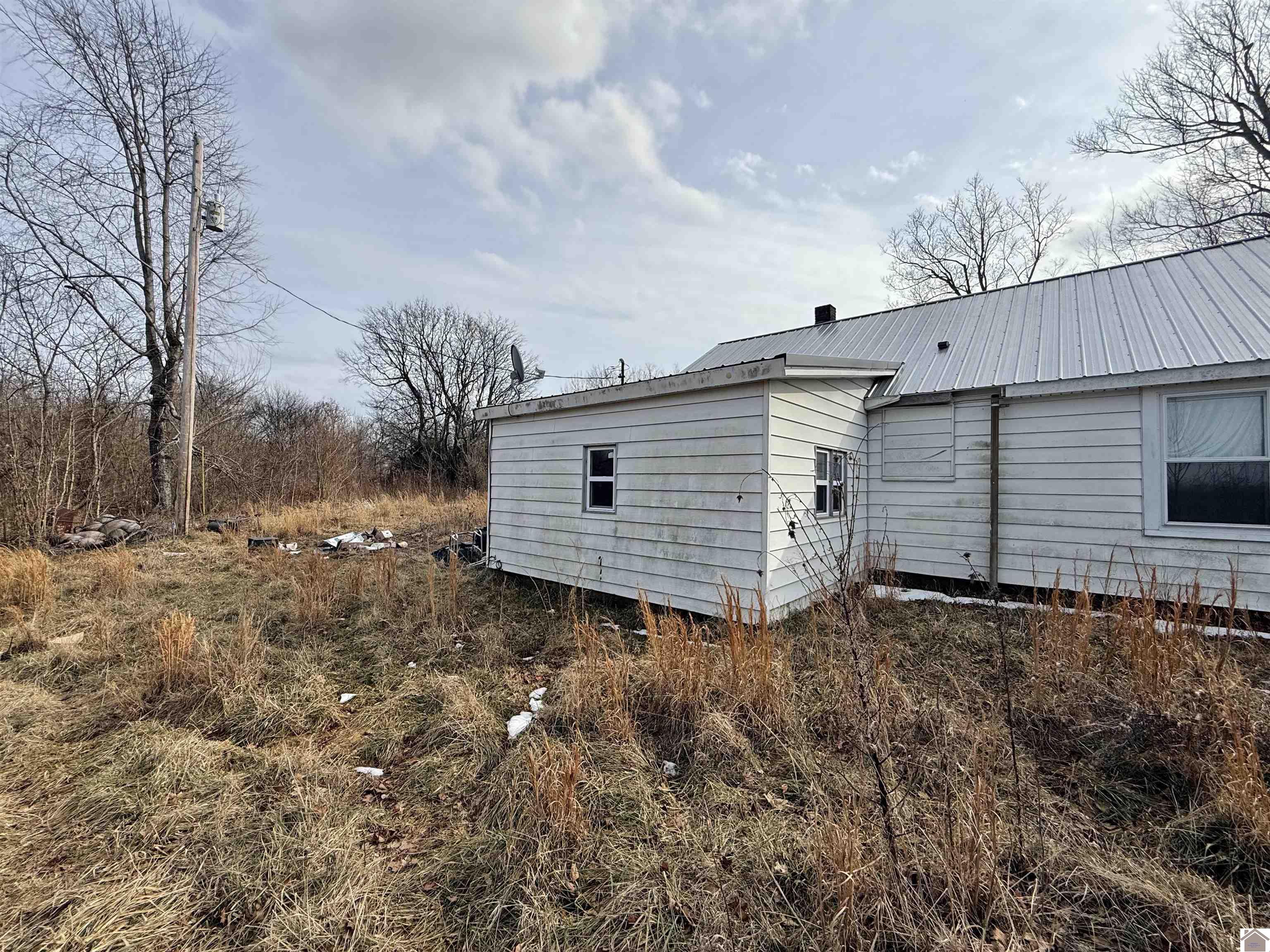 368 Gilbert Road Mayfield KY 42066 | Contract Received