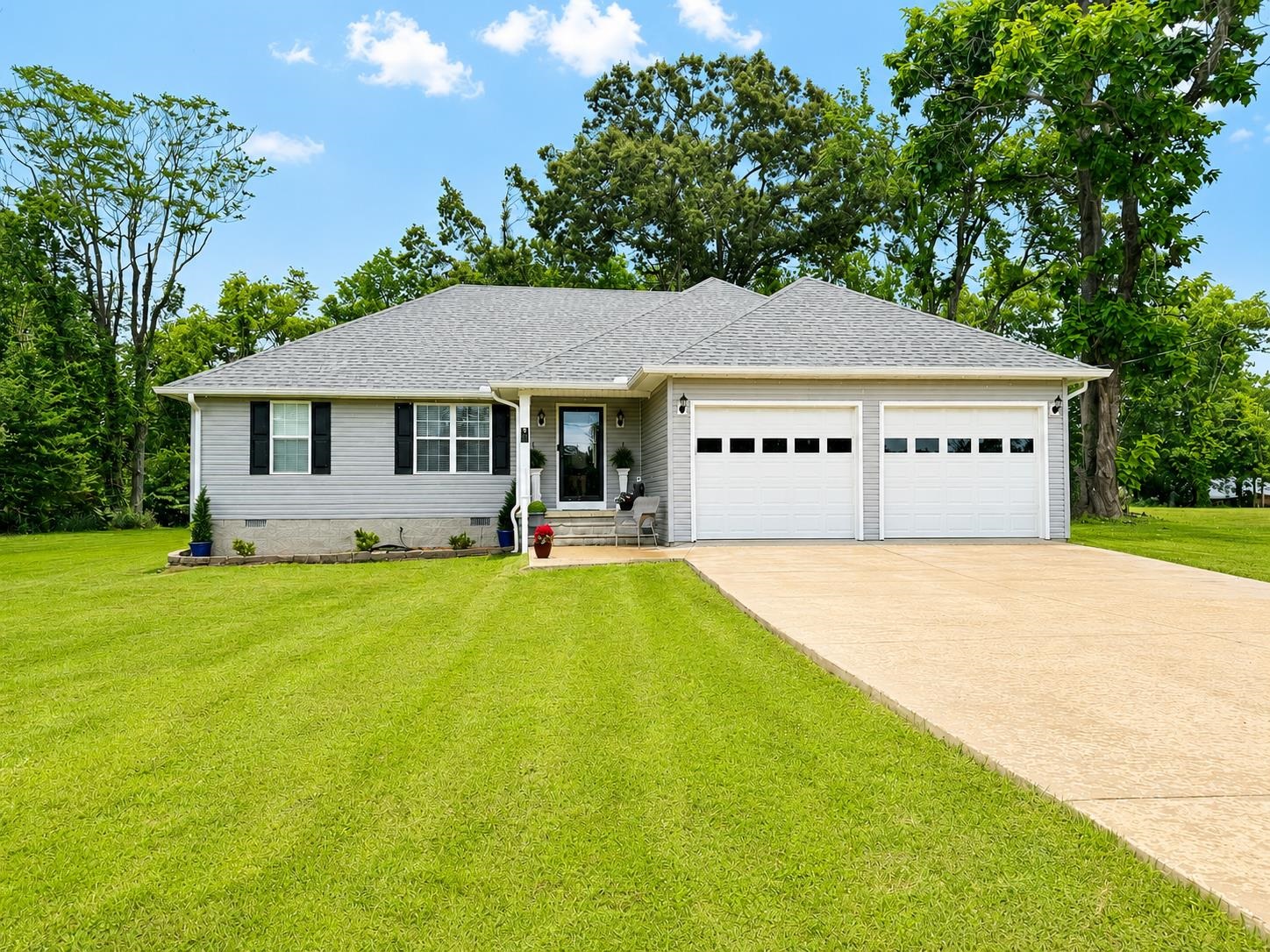 50 PERRY PL, SAVANNAH, TN 38372 - Crunk Real Estate Weichert