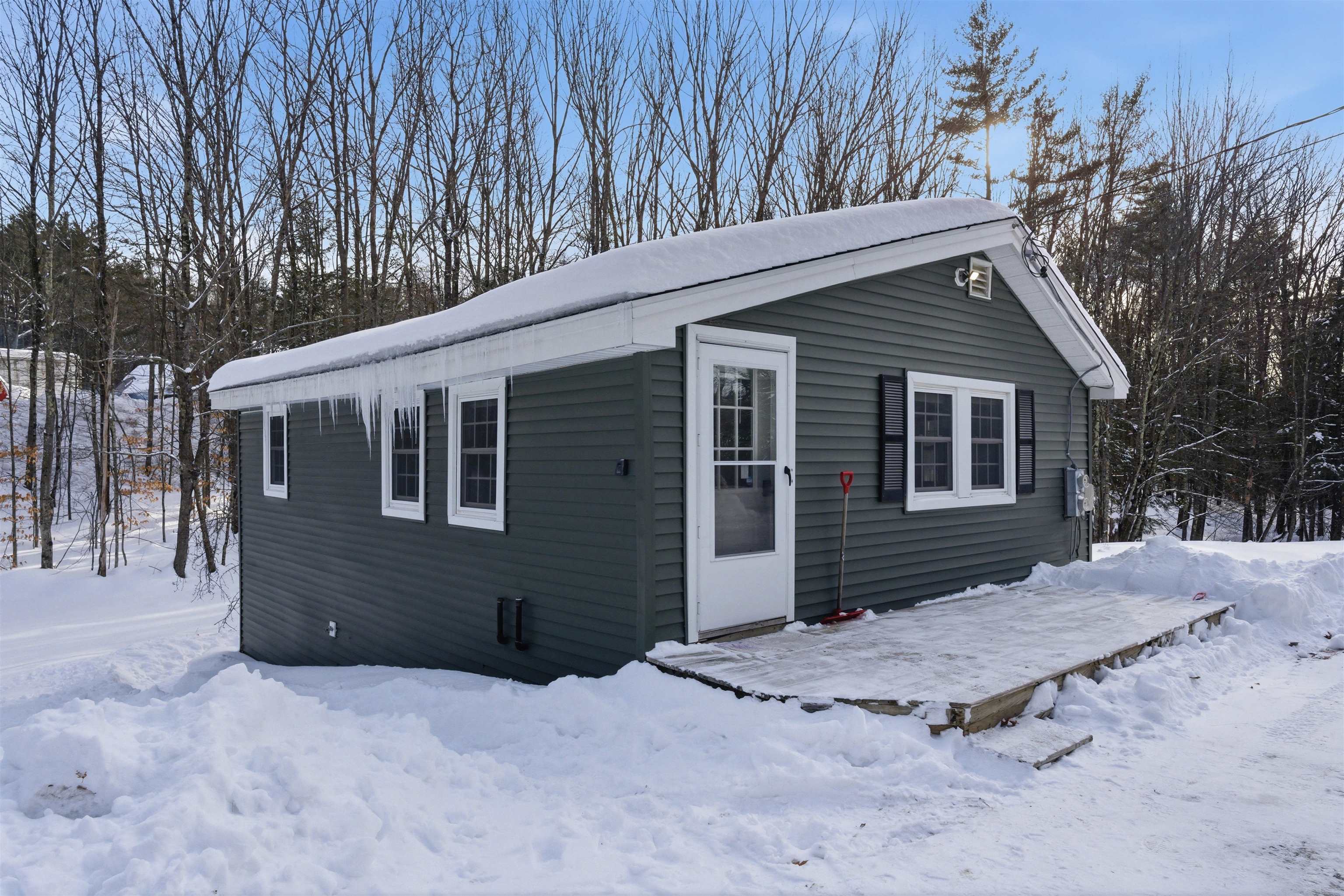 16 Bowen School Road , Deering, NH | MLS# 5075189 | Verani Realty