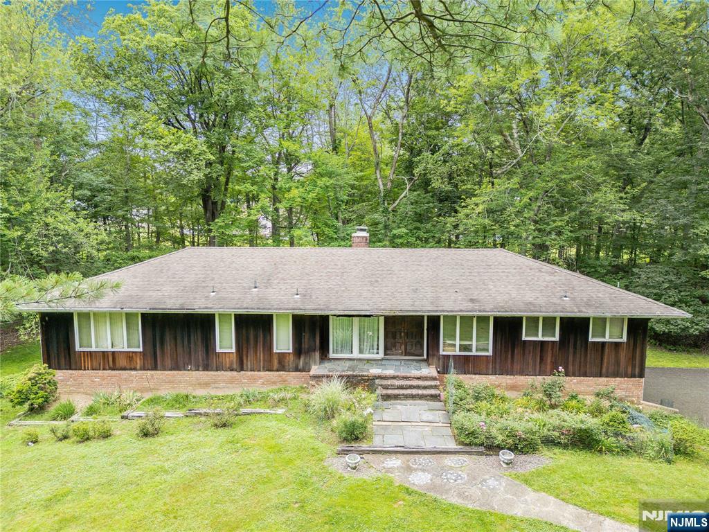 MLS Number 25022386 - 3 bed,2 bath, Residential Property for $899,000 ...