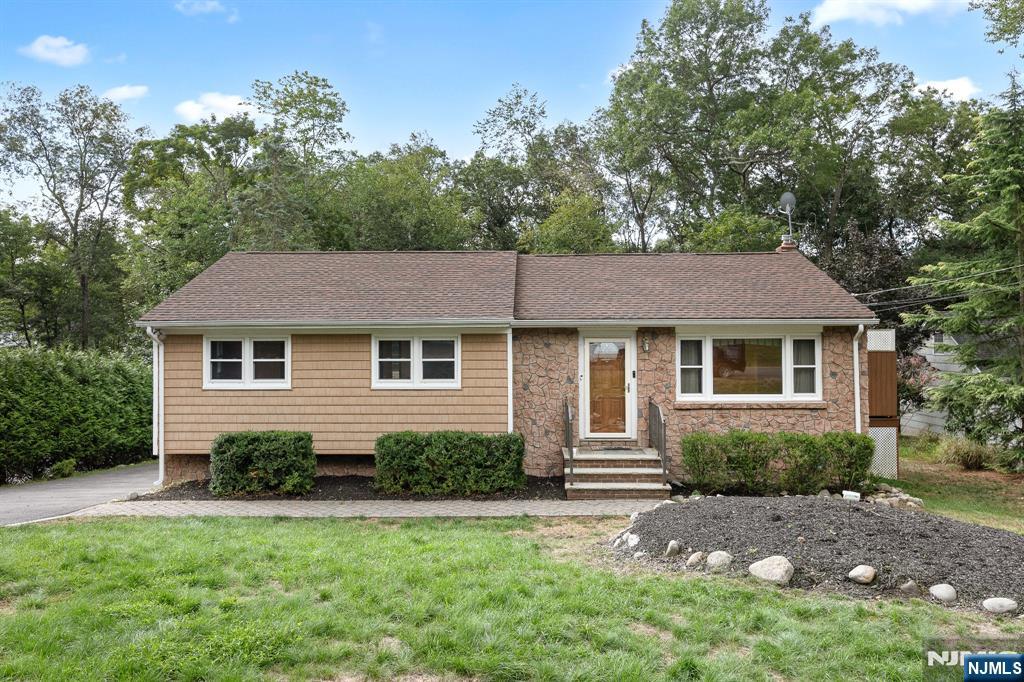 MLS Number 25031445 - 3 bed,2 bath, Residential Property for $675,000 ...