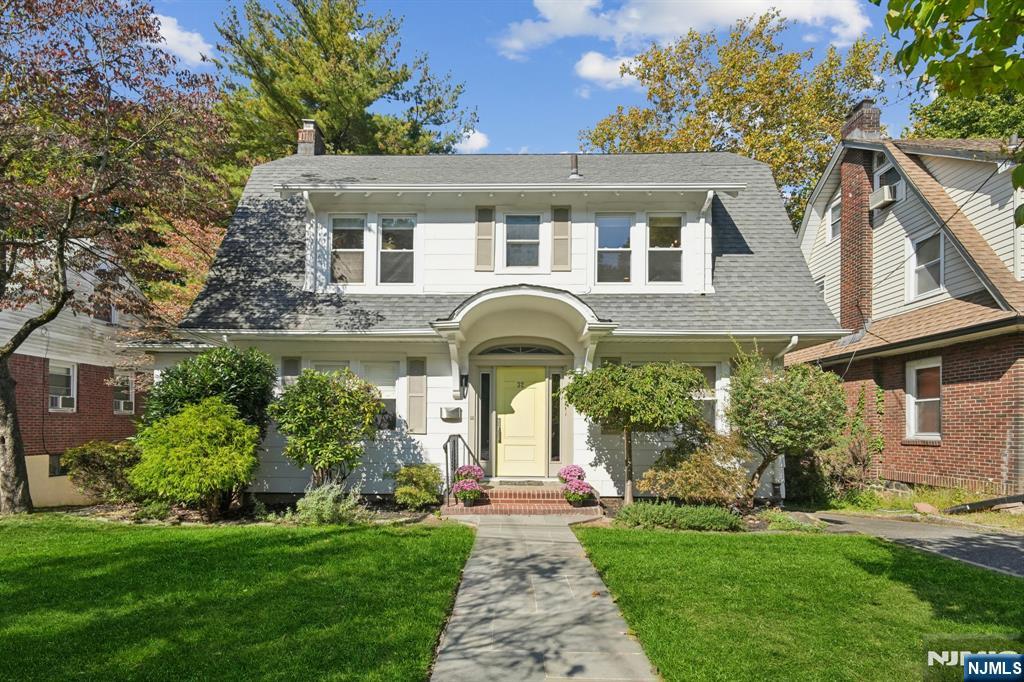 MLS Number 25035547 - 3 bed,2 bath, Residential Property for $739,000 ...