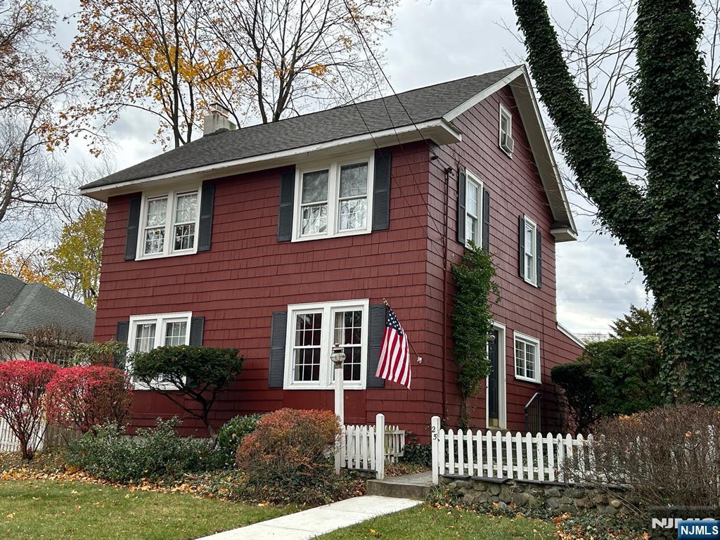 MLS Number 25040506 - 3 bed,1 bath, Residential Property for $615,000 ...